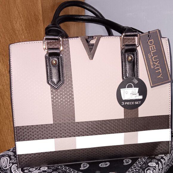 Bags | Deluxity 3 Piece Set | Poshmark